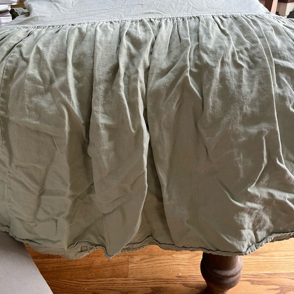 Bella Notte | Bedding | King Size Bed Skirt Green | Poshmark